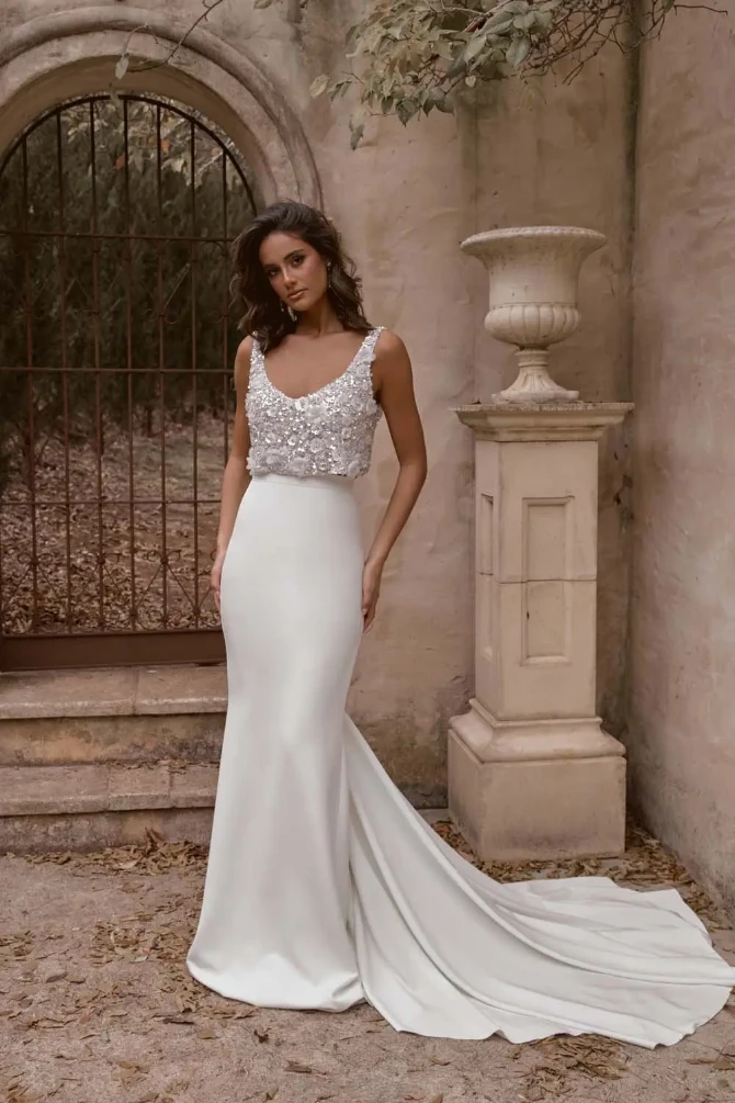 Anna Campbell | Hugo & Elliot Bridal - Ginger Topper | Hugo & Elliot Bridal